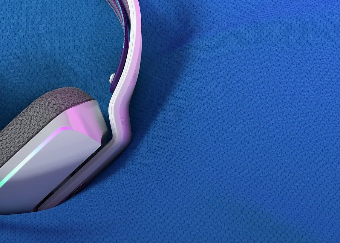 Logitech G733 Lightspeed Review – A Change of Direction for Logitech