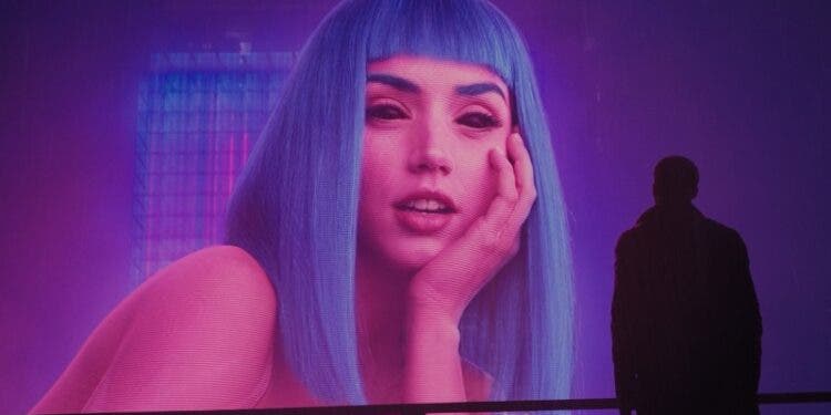 Brendan Fraser's The Whale Explained - What Is It Really About?