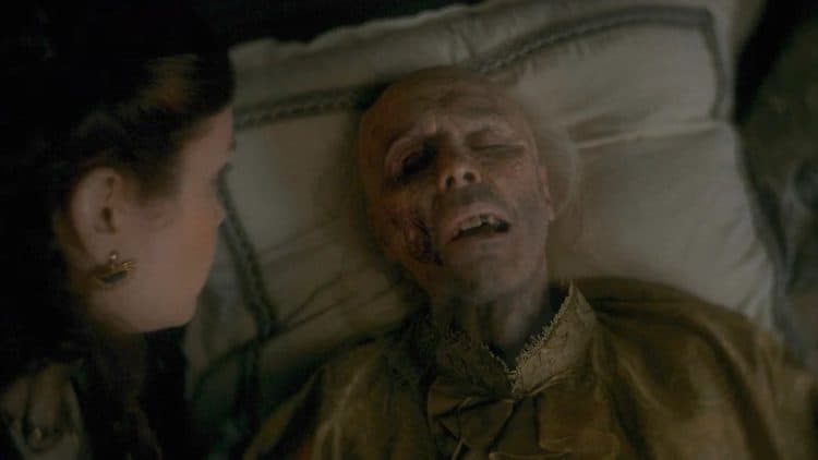 Did Alicent Really Poison King Viserys? The Clues Are All There
