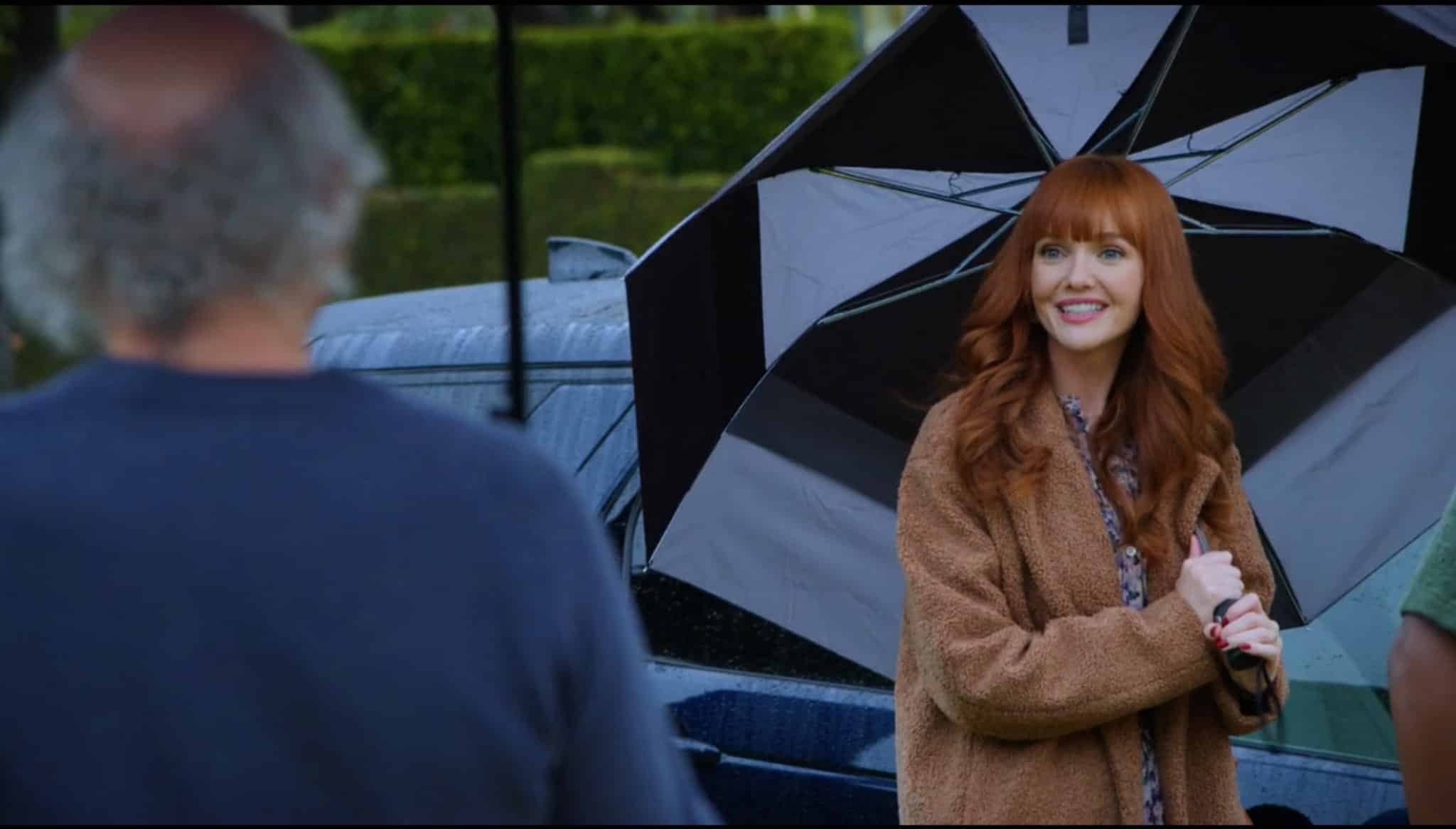 Interview Hannah Rose May Talks Harley Quinn Rogues Gallery And Curb Your Enthusiasm