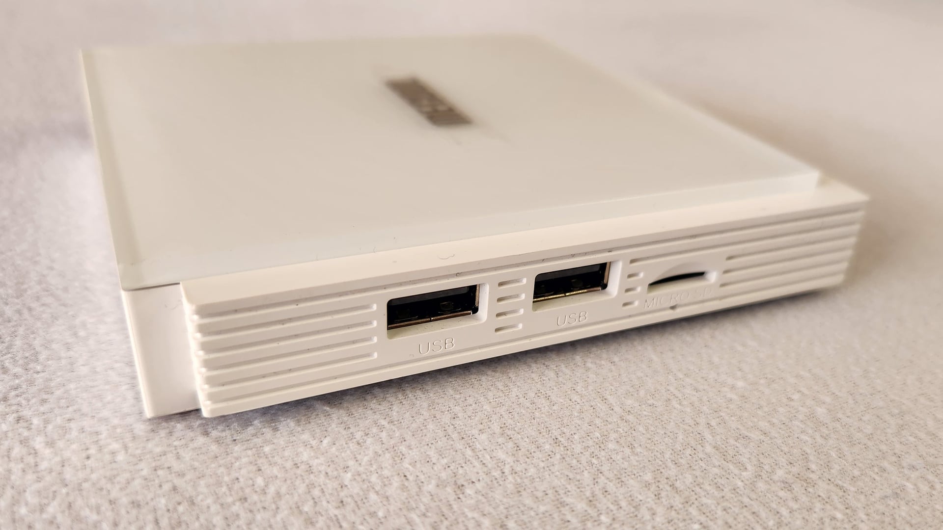 Mecool KM2 Plus Deluxe Review – King Of The TV Box