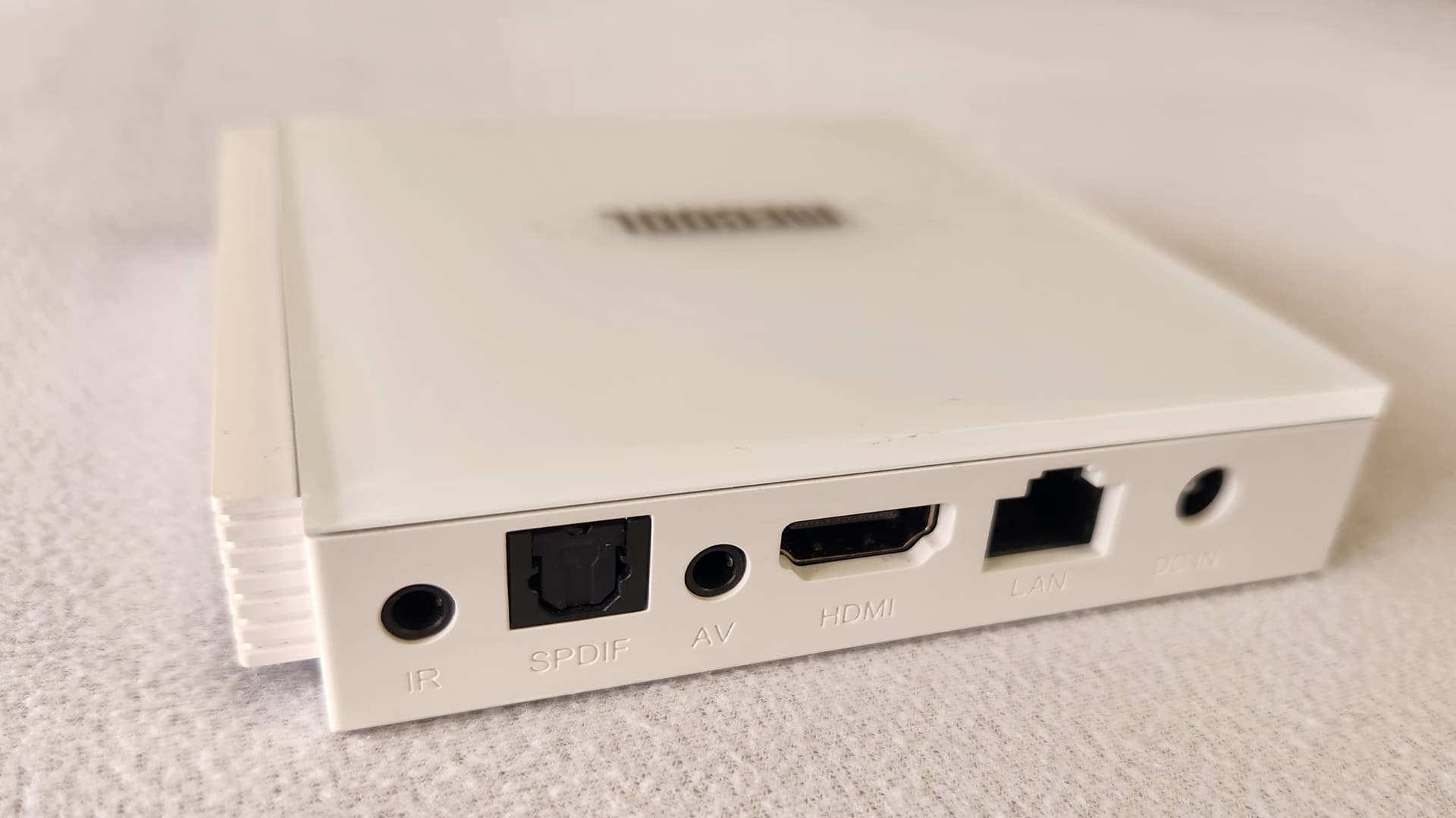 Mecool KM2 Plus Deluxe Review – King Of The TV Box
