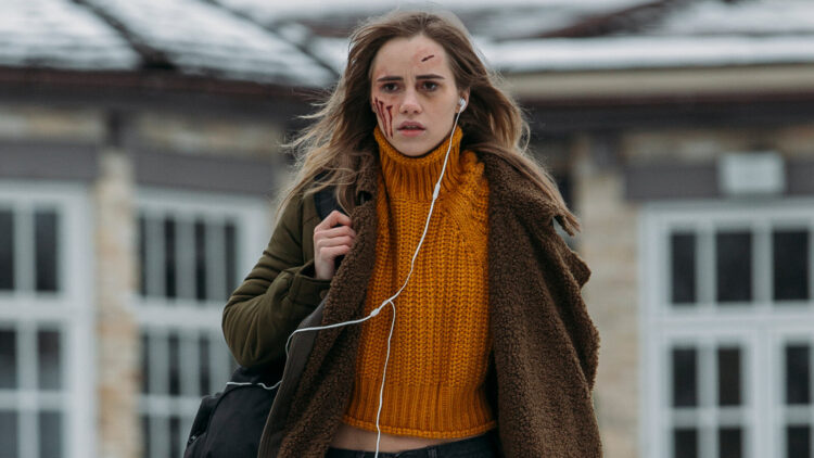 Seance Movie Review - A Mash of Horror Genres That Works for the Most Part