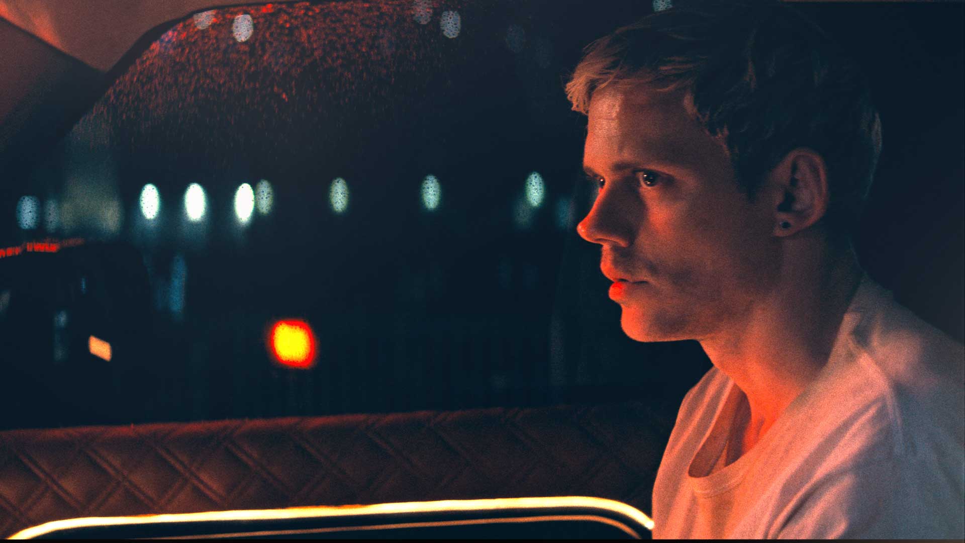 Crítica de Blindado (Locked, 2025) Un remake sin alma - Las cosas que ...